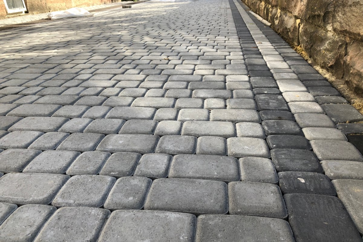 Interlock Paved Driveways in Naperville - Chicago Driveways